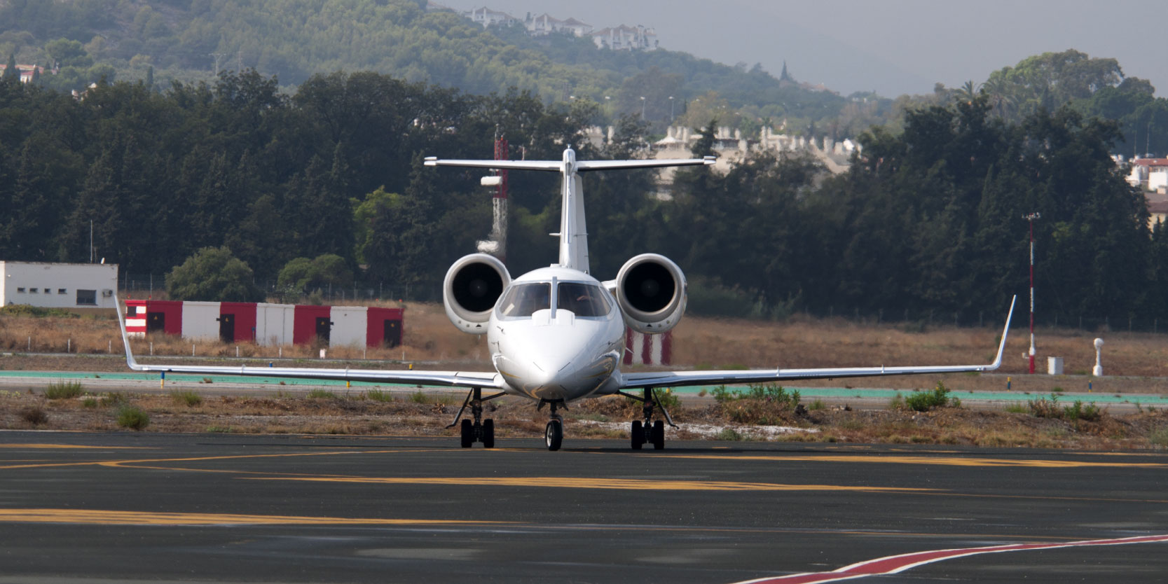 Bombardier Learjet 60 & 60XR | Specs, Performance & Buyer’s Guide